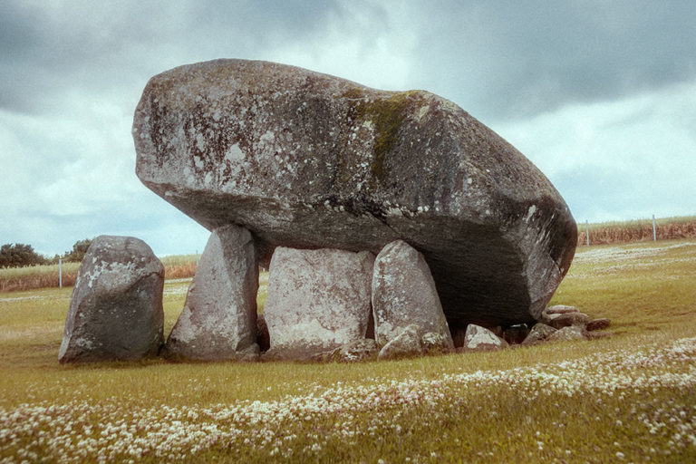 Megalithic Ireland – Tony O'Neill
