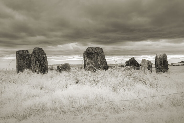 Megalithic Ireland – Tony O'Neill