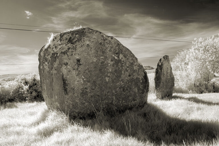Megalithic Ireland – Tony O'Neill